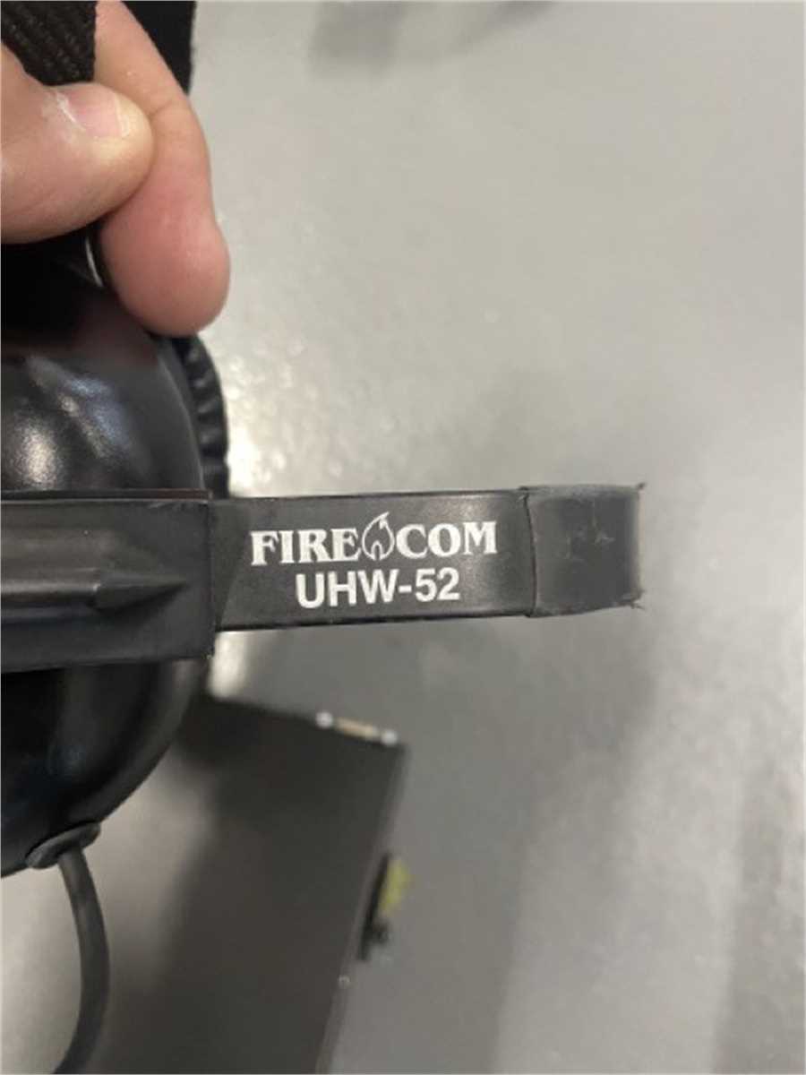 FireCom Wireless Headset System Online Government Auctions of ...