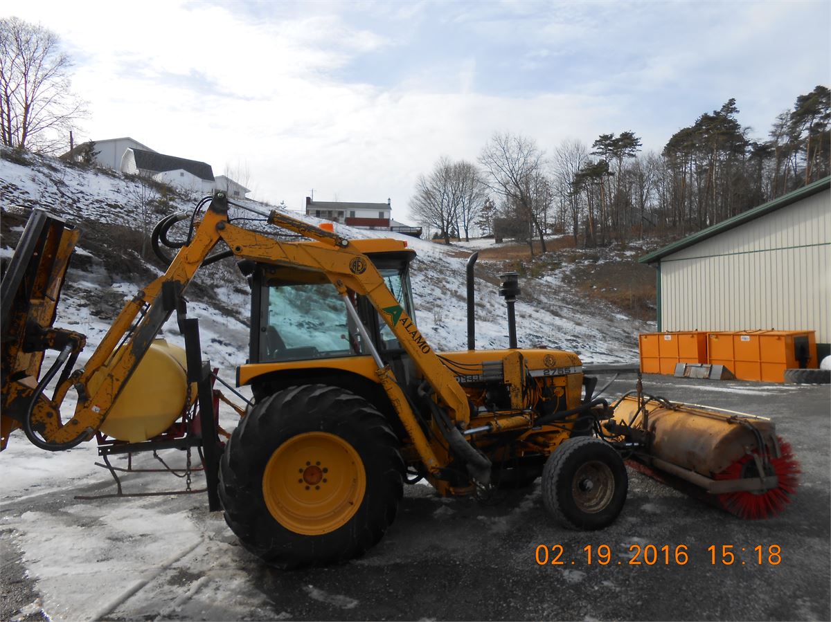 1992 John Deere 2755 Tractor with Alamo Versa Boom Mower and 8 ...