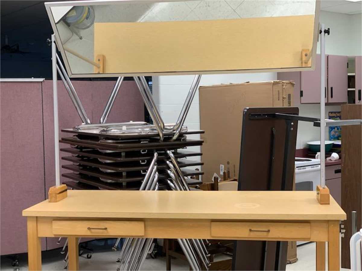 Demonstration table with overhead mirror Online Government Auctions of ...