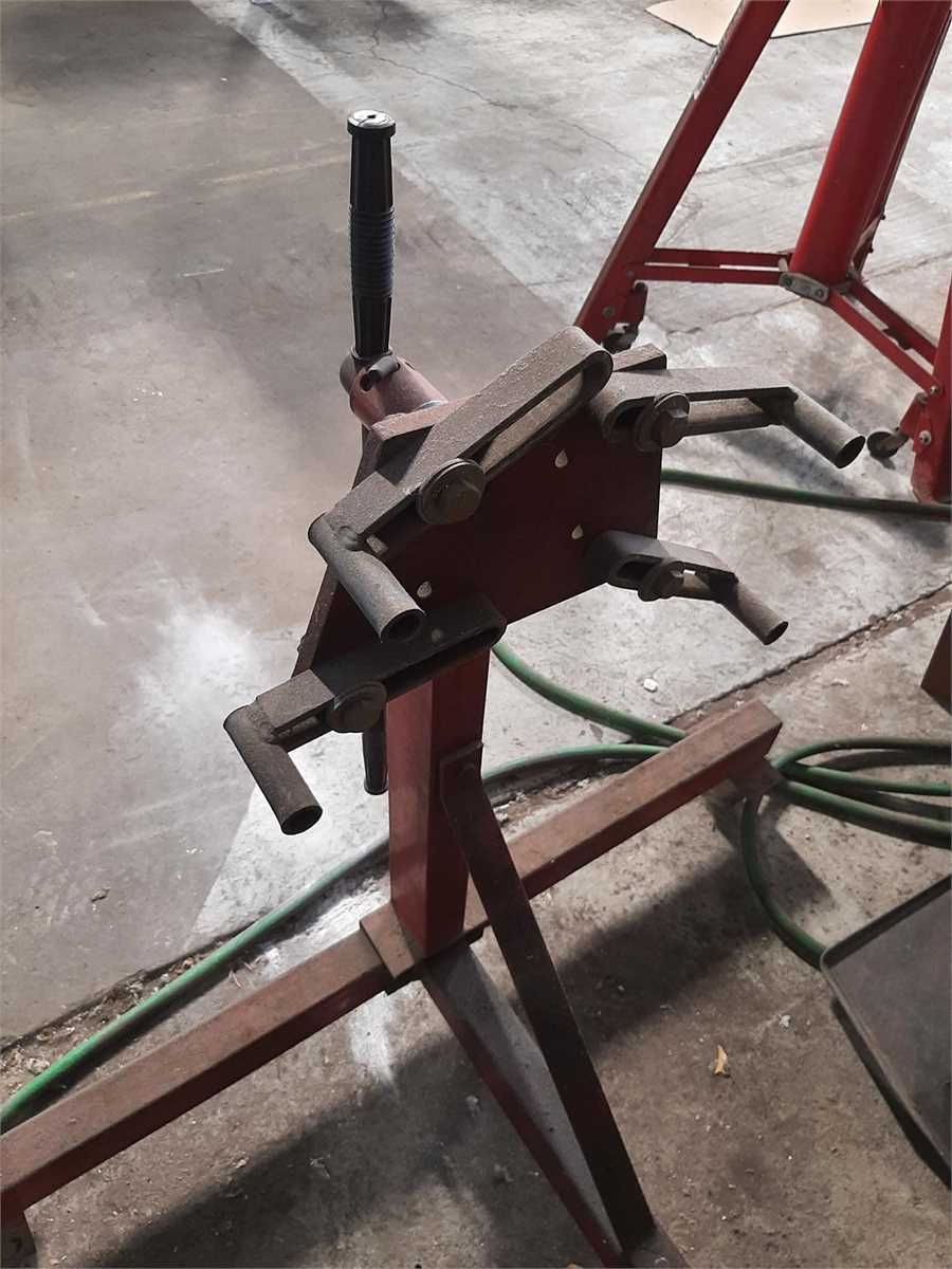 Blue Point Engine Stand - DSS2908 Online Government Auctions of ...