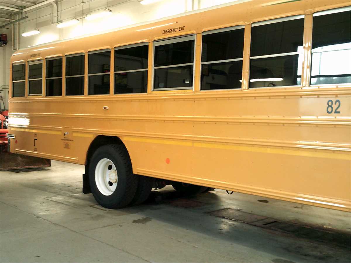 2014 Bluebird Conventional School Bus #82 Online Government Auctions of ...