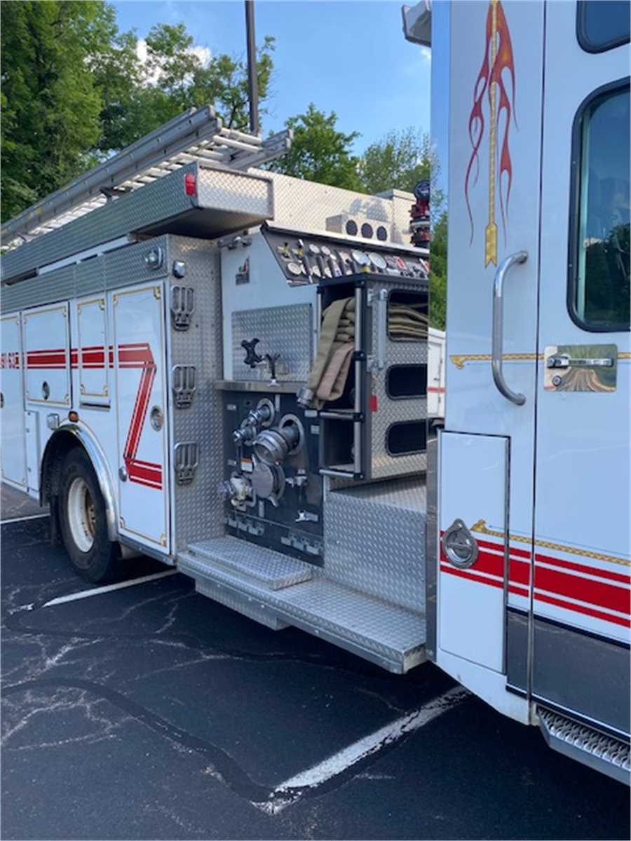 2002 SPARTAN - Rescue Engine Online Government Auctions of Government ...