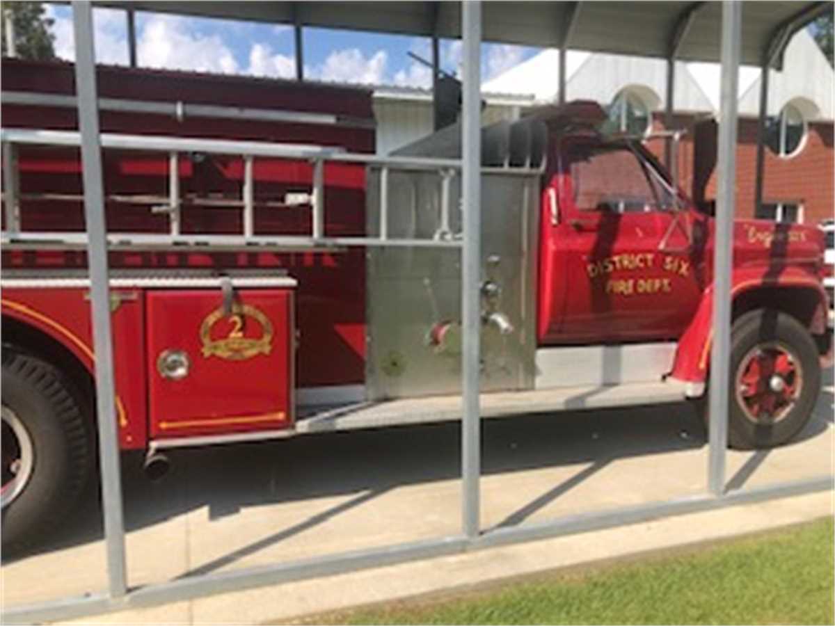 1985 GMC Grumman Fire Truck Online Government Auctions of Government ...