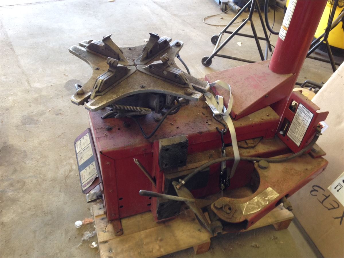 COATS 5050 AX Rim Clamp Tire Changing Machine Online Government ...