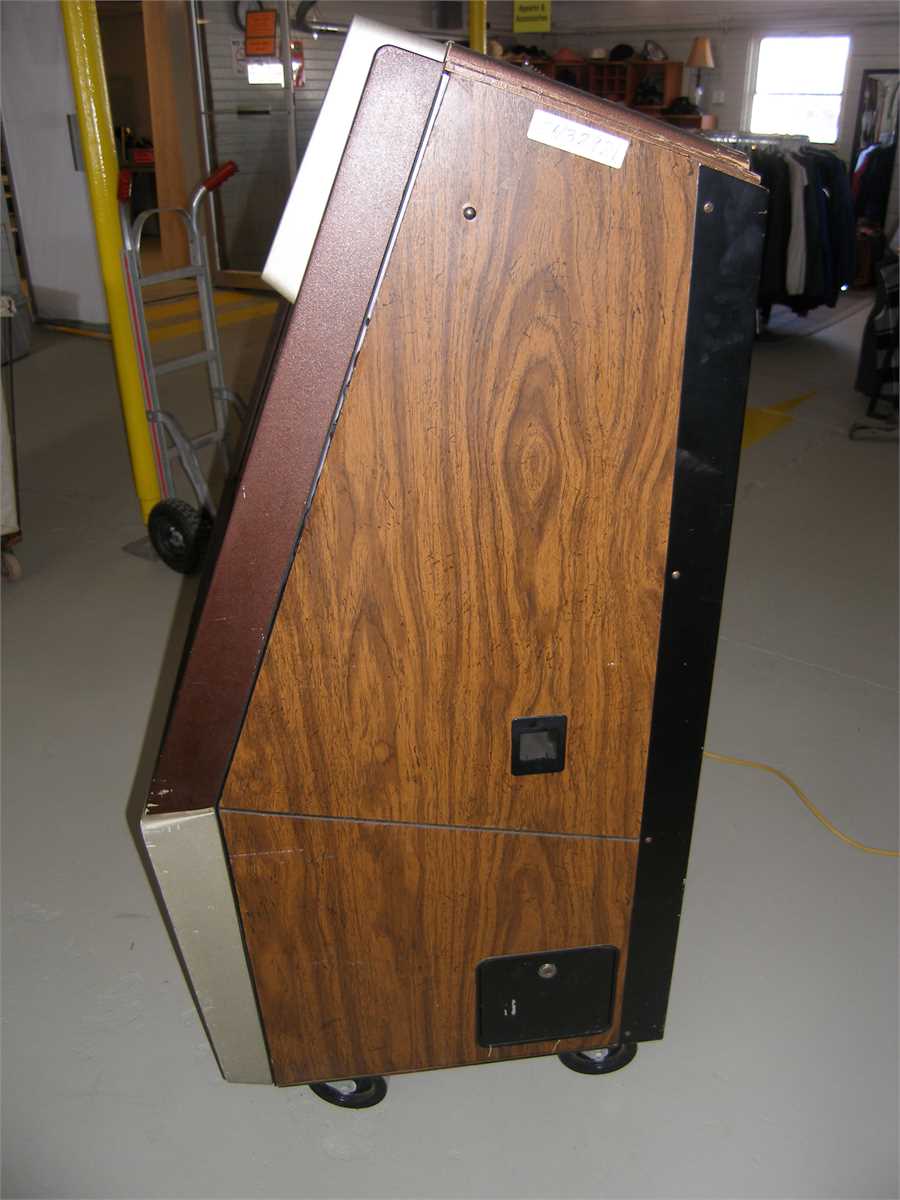 AMI/Rowe R86 45RPM Jukebox, Circa 1982 Online Government Auctions of ...