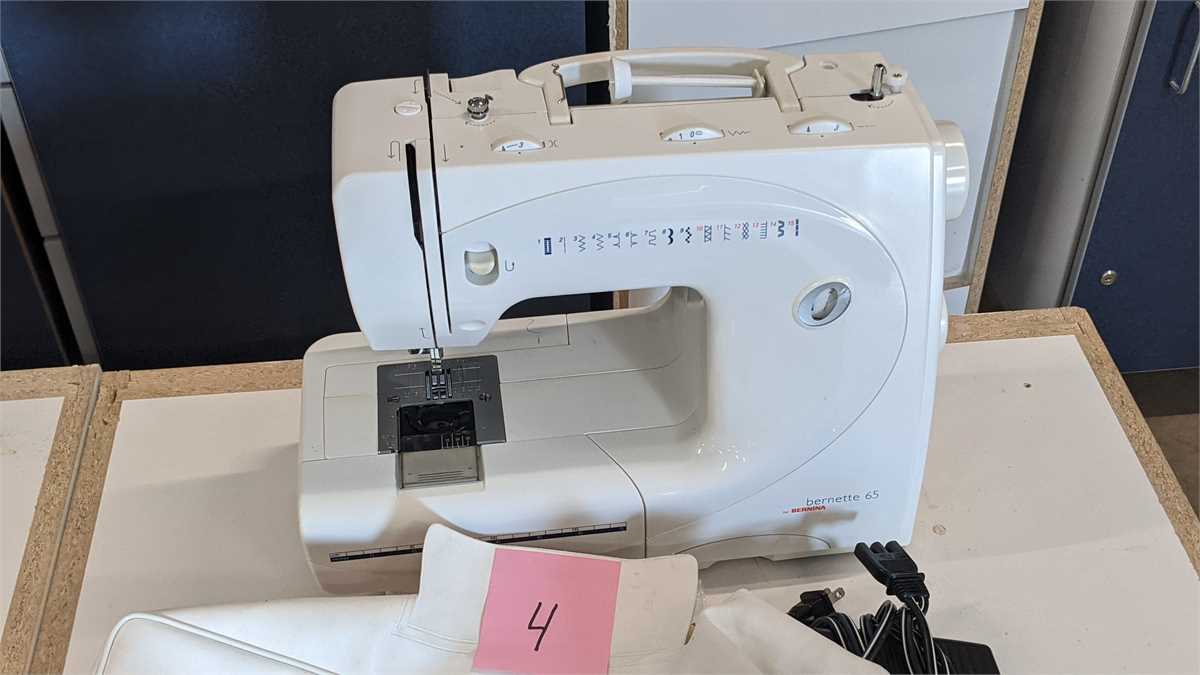 #4 Bernette 65 for Bernina sewing machine Online Government Auctions of ...