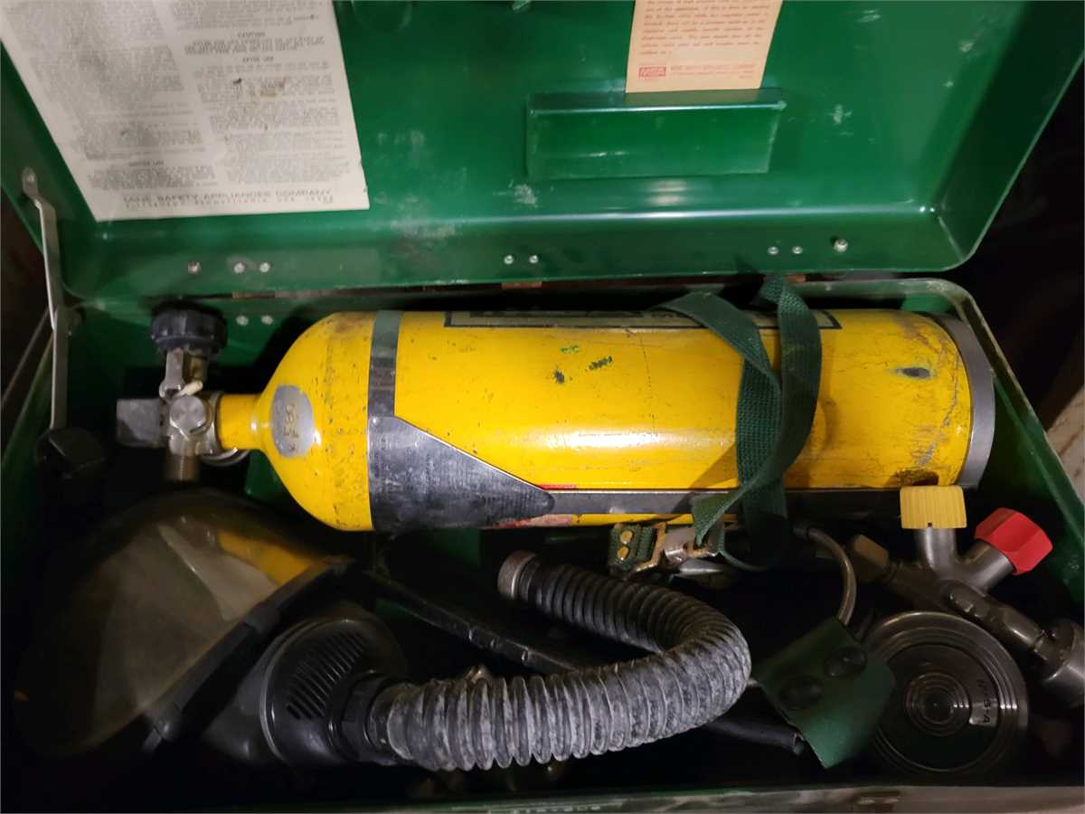 Vintage MSA Air Cub Model 502 Online Government Auctions of Government ...