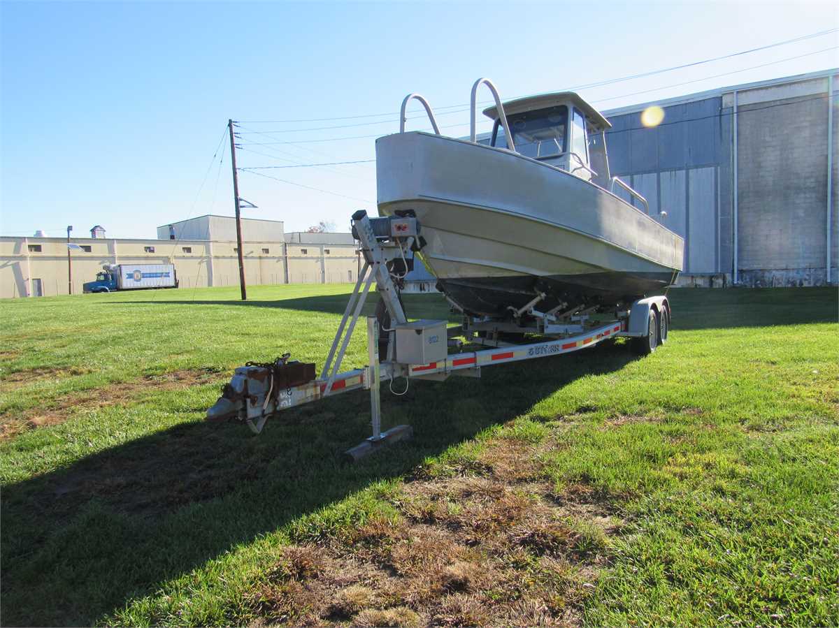 2002 SeaArk Boat and 5 Starr Boat Trailer - DSS2930 Online Government ...