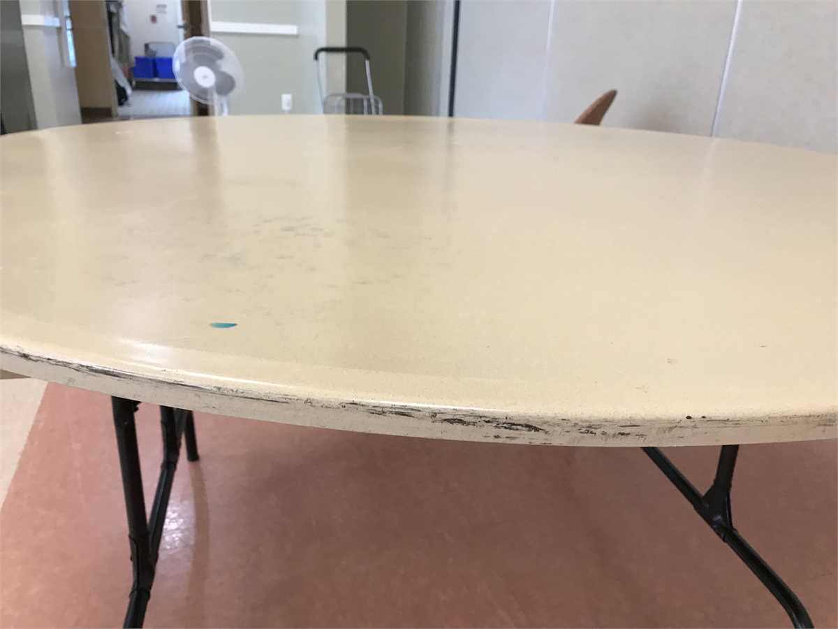 Mity-Lite 60" Round Tables Online Government Auctions of Government ...