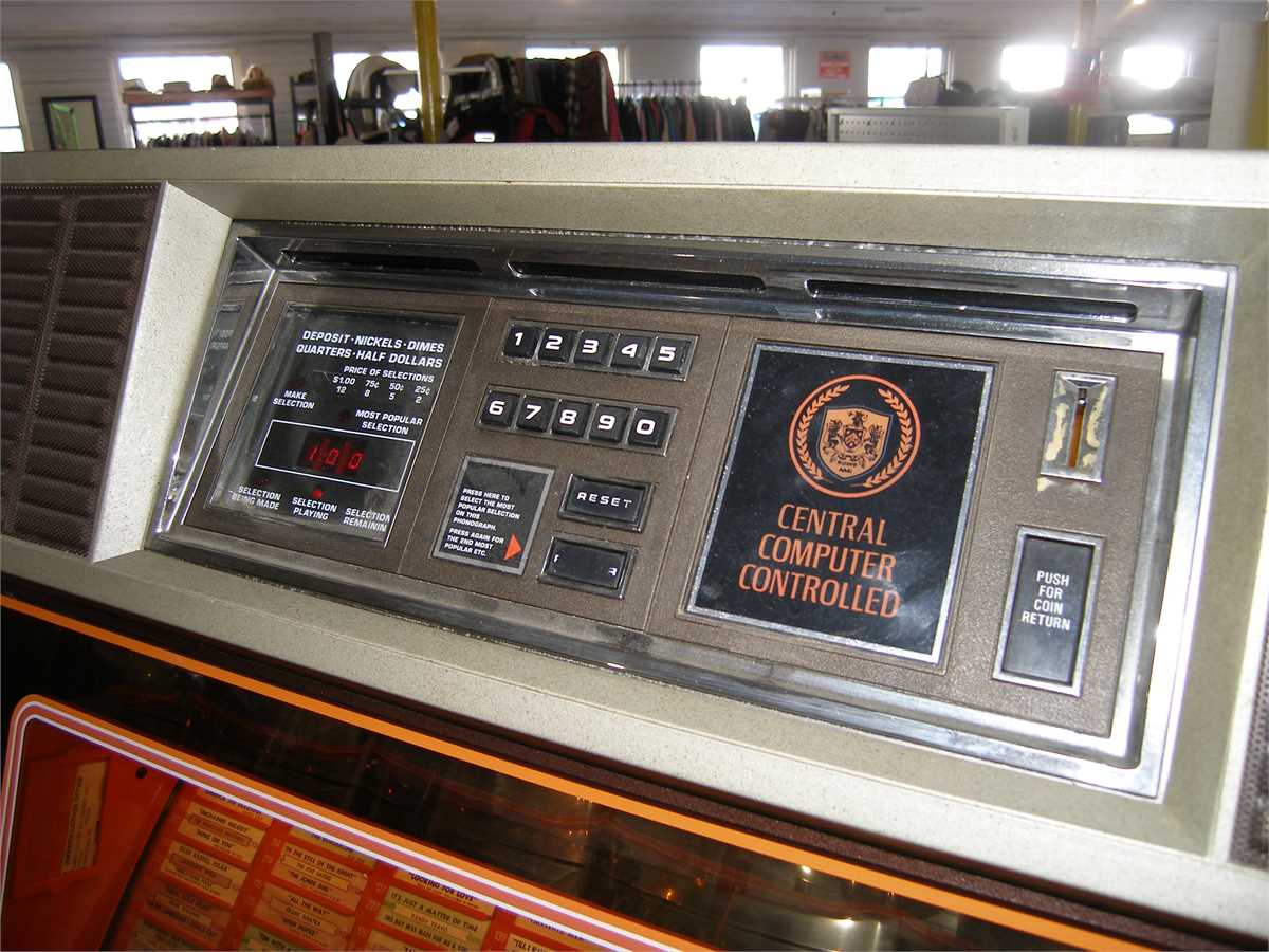AMI/Rowe R86 45RPM Jukebox, Circa 1982 Online Government Auctions of ...