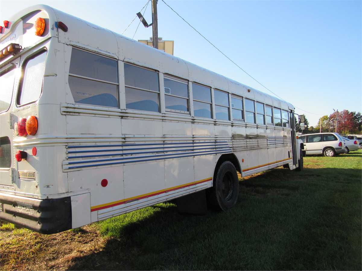 1997 GMC Bluebird Bus - DSS2924 Online Government Auctions of ...