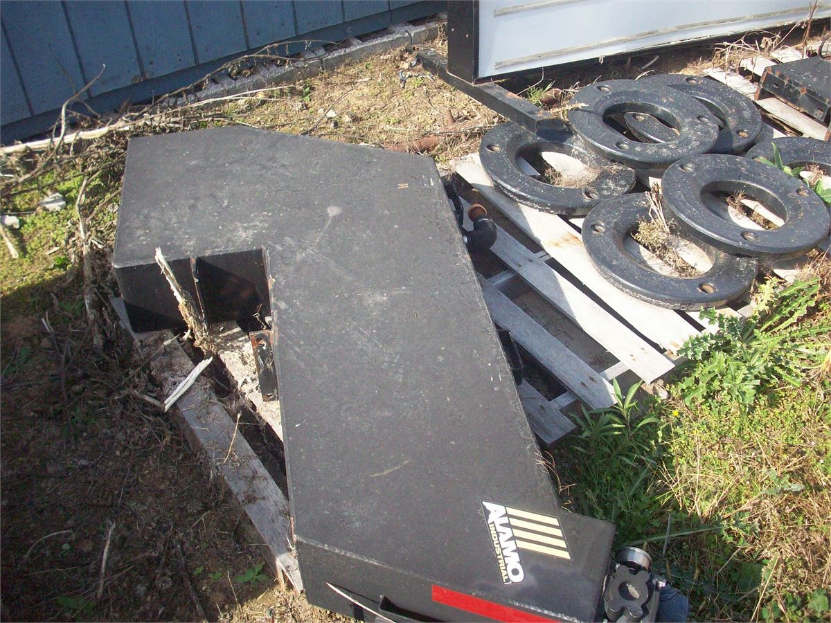 Alamo Versa Rotary side mount mower Online Government Auctions of ...