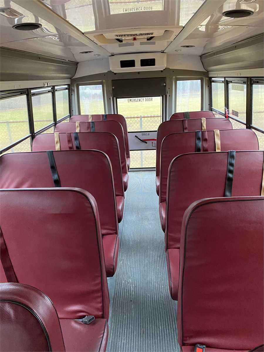 2010 Chevy Express Bus Online Government Auctions of Government Surplus ...