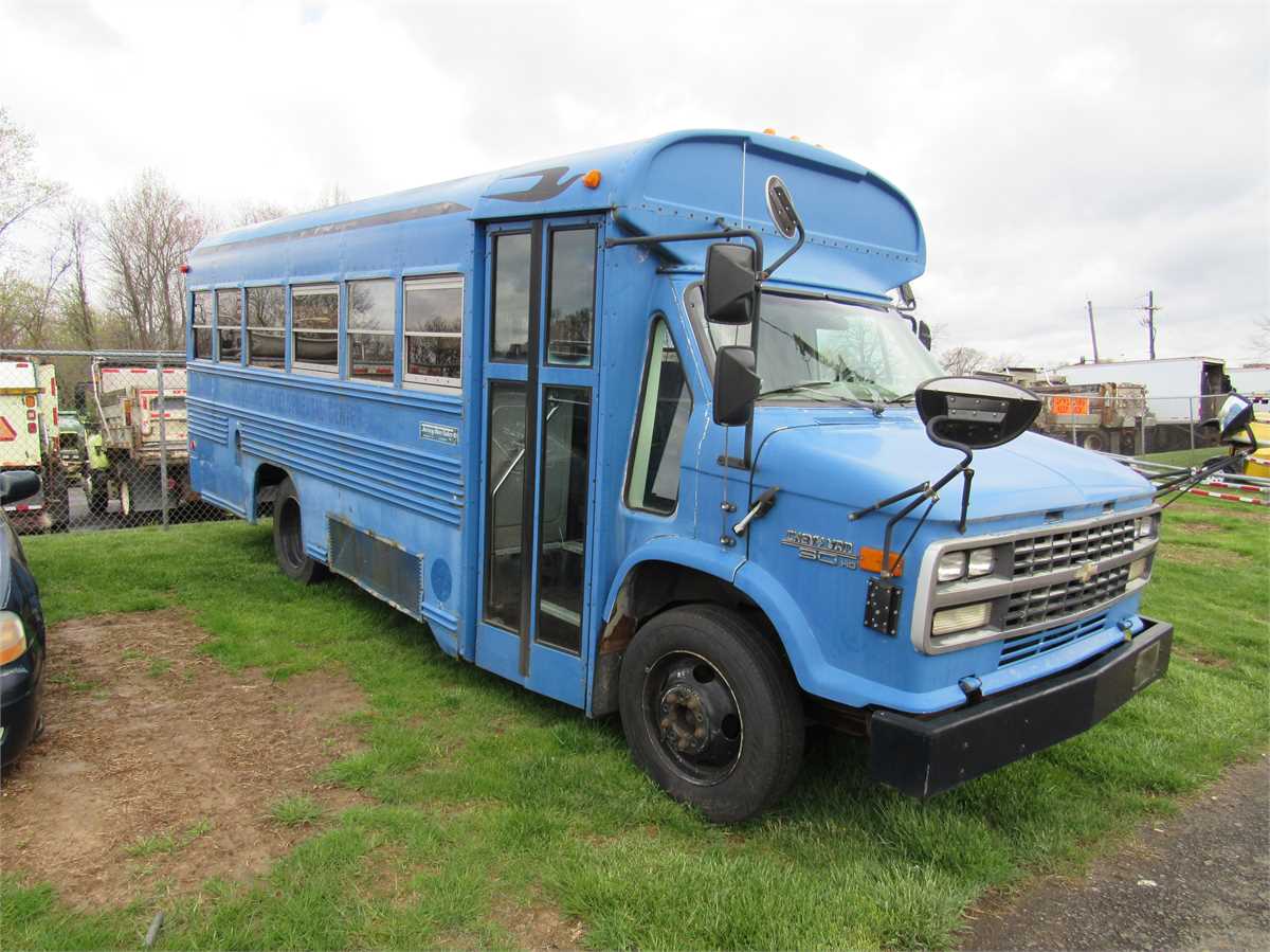 1994 Chevy G30 bus - DSS2687 Online Government Auctions of Government ...