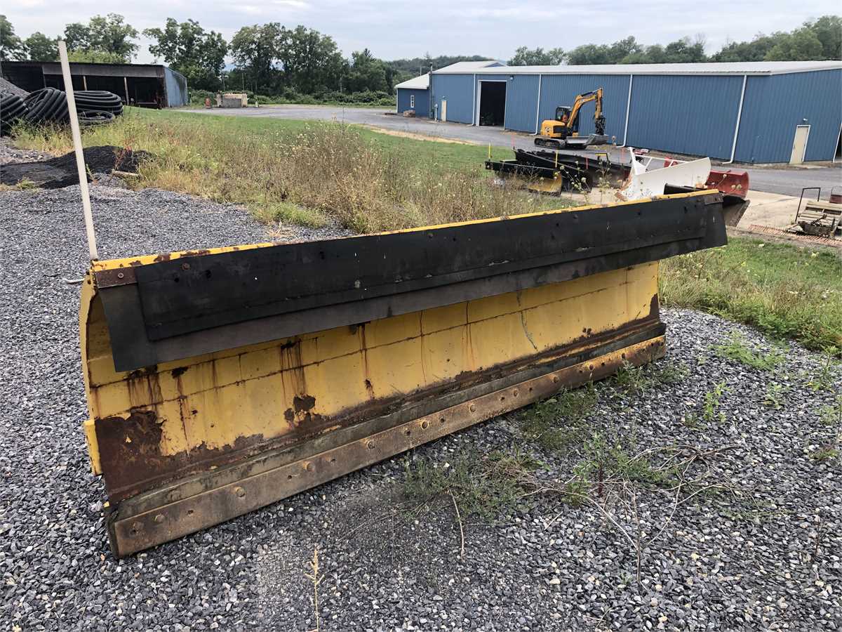 11 Ft. Viking Snow Plow Online Government Auctions of Government ...
