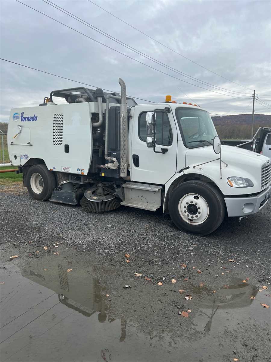 2019 Freightliner Truck with Schwartz Street Sweeper Online Government ...