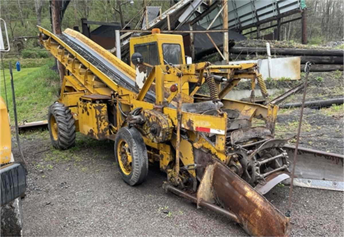 1976 Athey Belt Loader Model #711 Online Government Auctions of ...