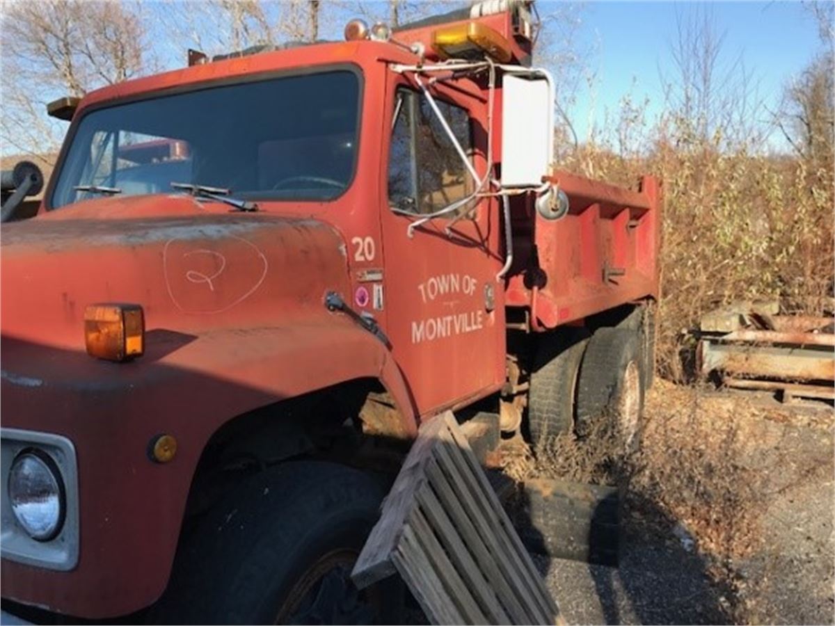 1983 International Dump Truck Online Government Auctions of Government ...