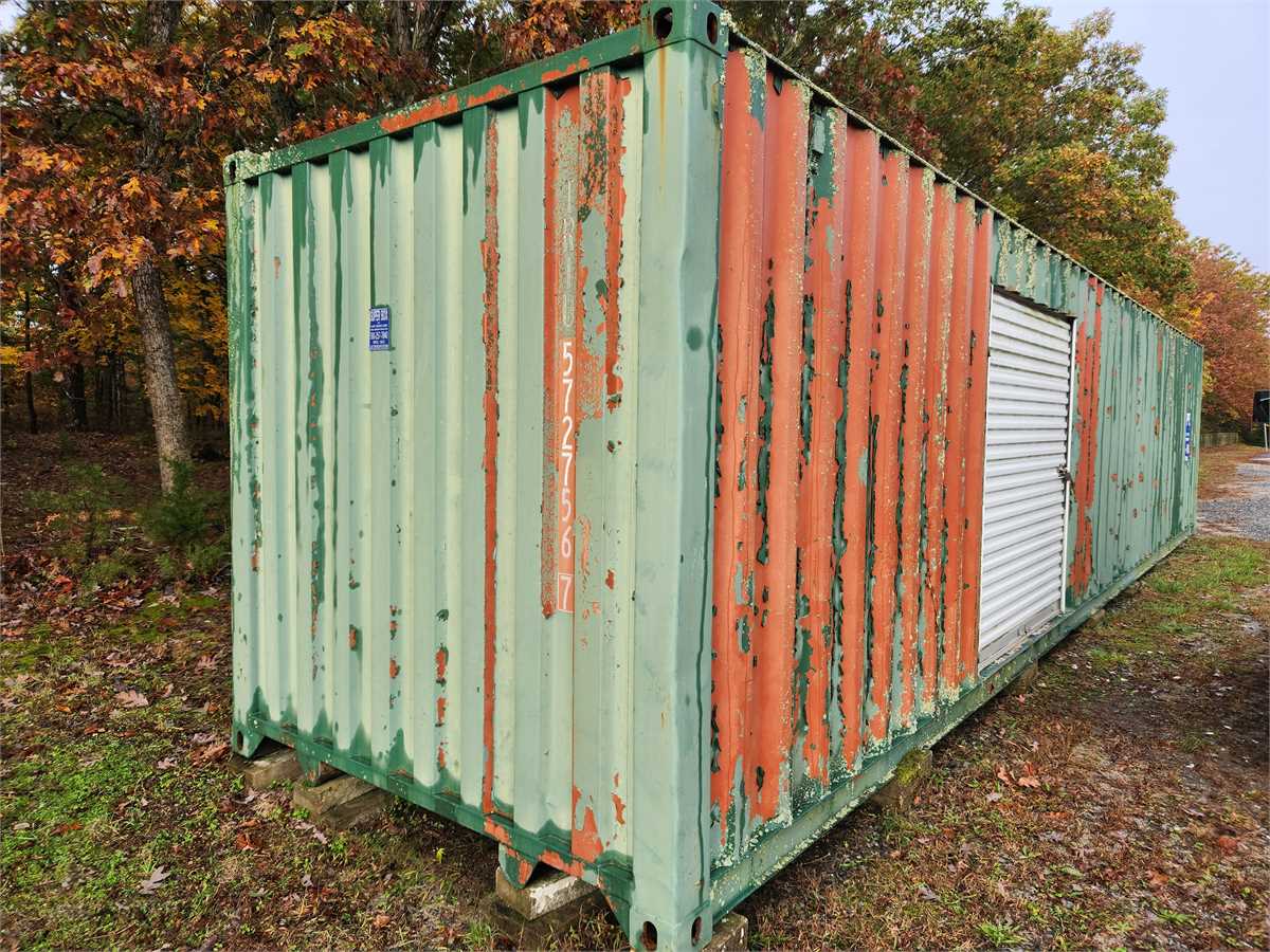 8x40 Storage container with overhead doors Online Government Auctions ...