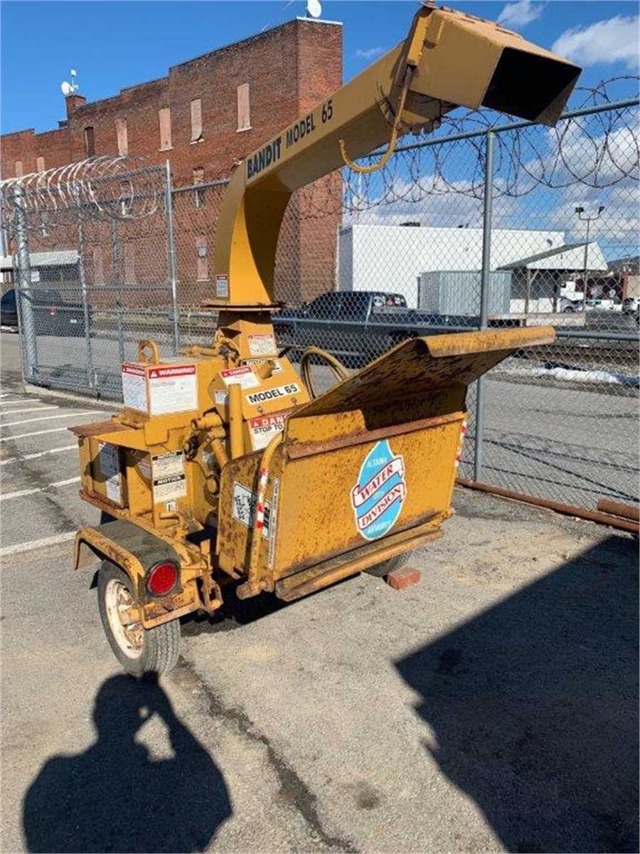 1999 Bandit model# 65 Brush Chipper Online Government Auctions of ...