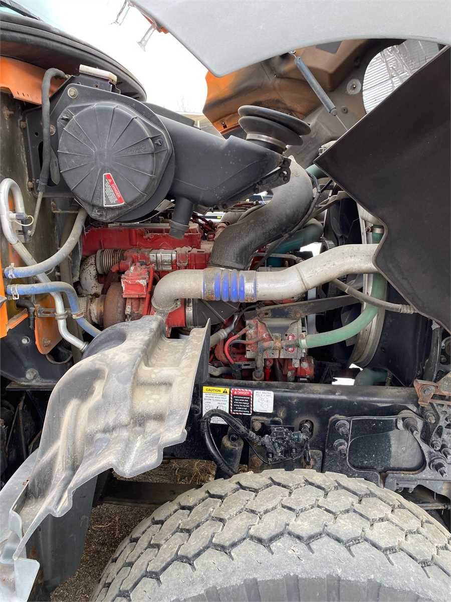 2014 Mack GU432 single axle plow/dump truck Online Government Auctions ...