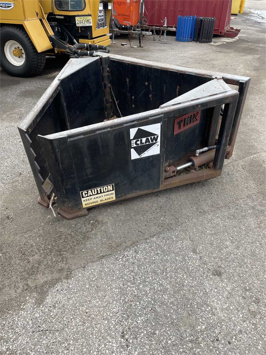 TINK, Inc. "The Claw" Leaf Loader Online Government Auctions of ...