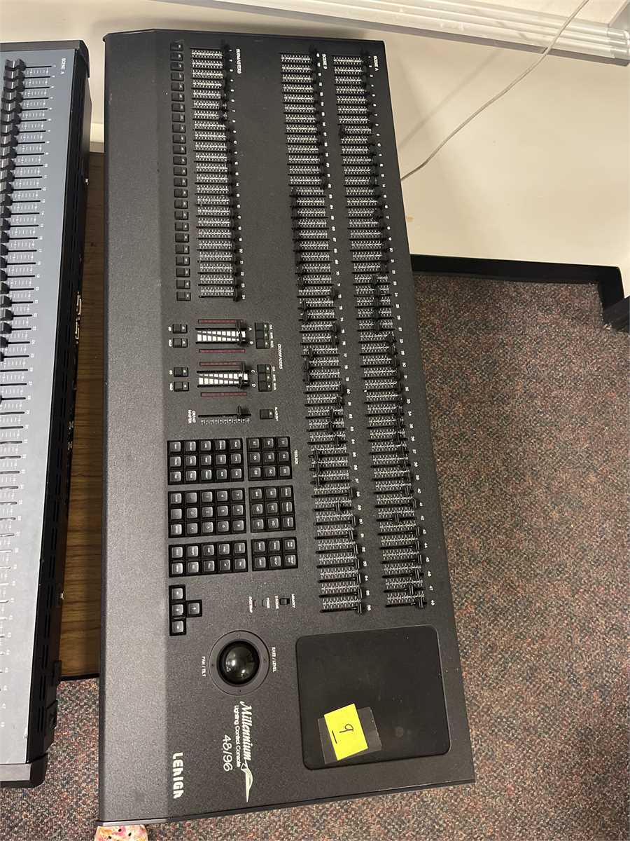 Lehigh lighting control consoles Online Government Auctions of ...