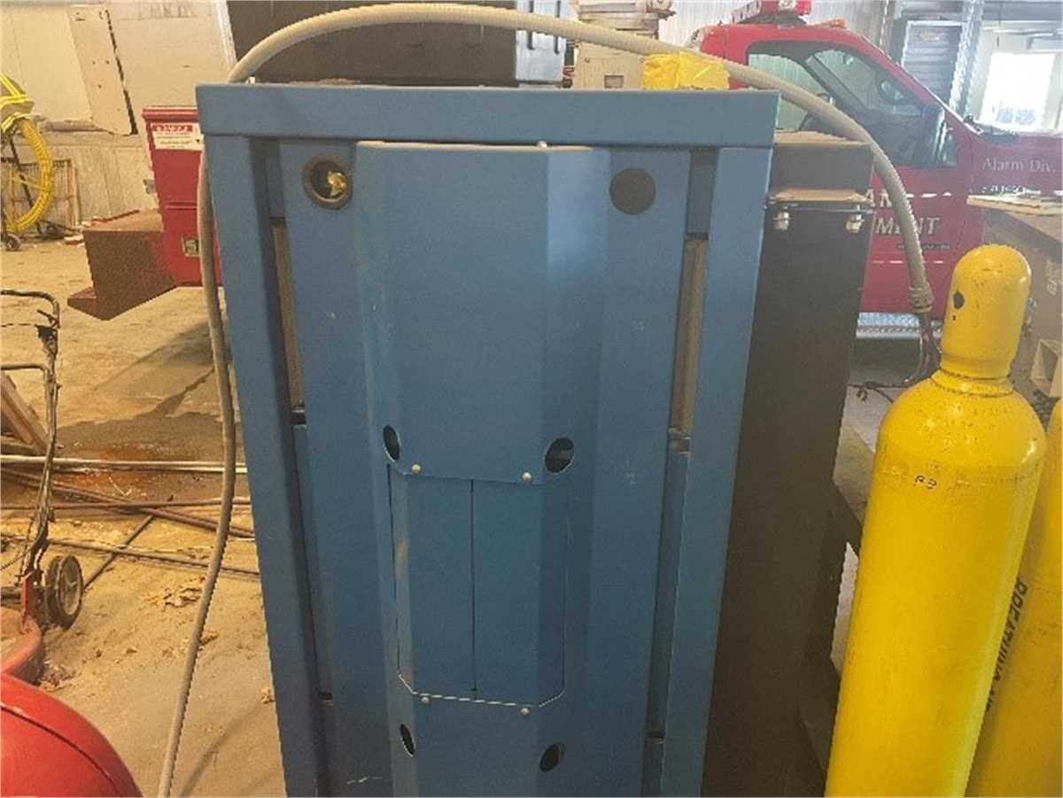 SCBA Fill Station with 4 Cascade Air Cylinders 22BFP044G Online ...